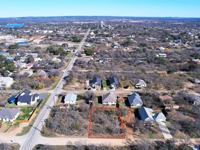 E Hickory Dr, Granite Shoals, TX 78654