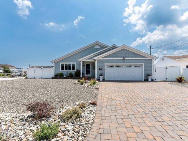 E Hickory Dr, Lanoka Harbor, Home For Sale