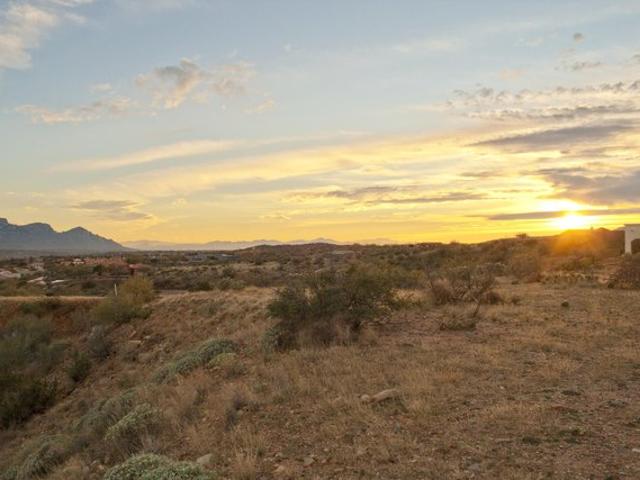 E Horseshoe Bend Rd Unit 4, Tucson, AZ 85739