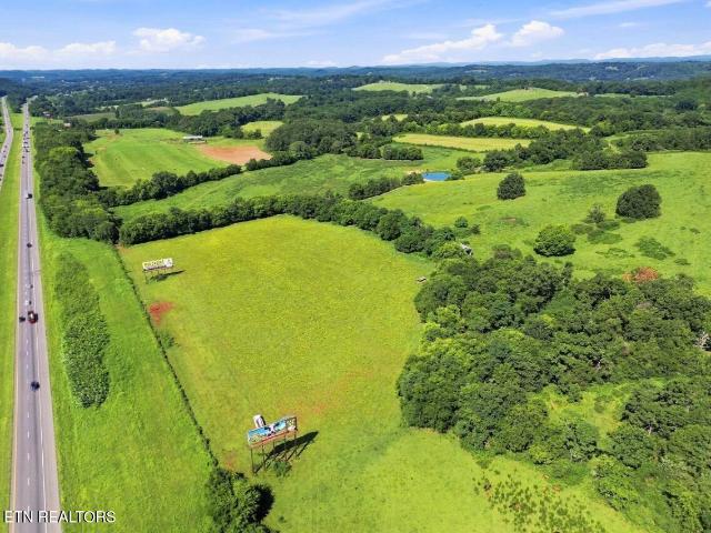 E Hotchkiss Valley Rd 081, Lenoir City, TN 37771