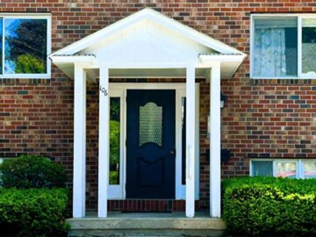 E Housatonic St Apt,pittsfield, Condo For Sale