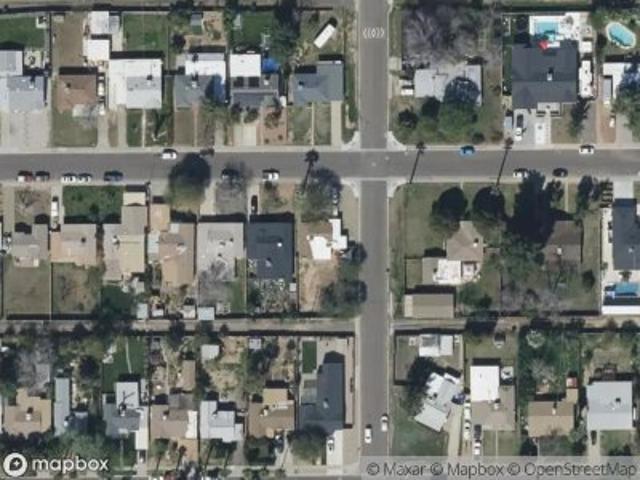 E Indianola Ave