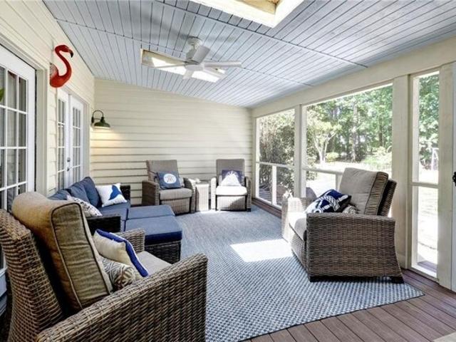 E Island Rd, Williamsburg, Home For Sale