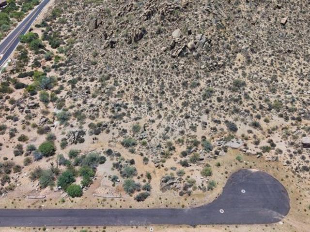 E Jomax Rd Unit 2, Scottsdale, AZ 85262