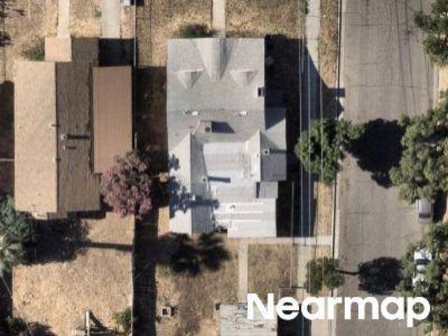 E Kearney Blvd