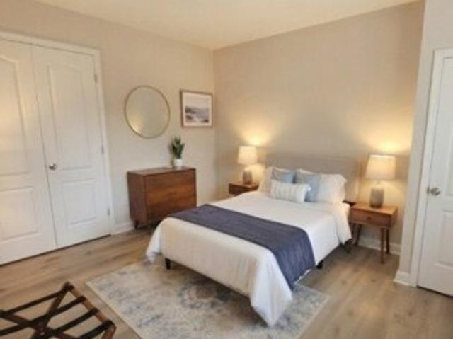 E Kinney St, Newark, Home For Sale
