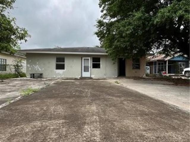 E La Pointe Ave, Alton, Home For Sale