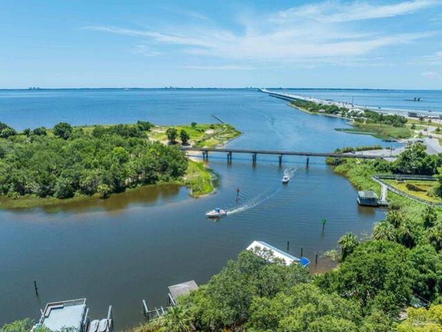 E La Rua St, Pensacola, Home For Sale