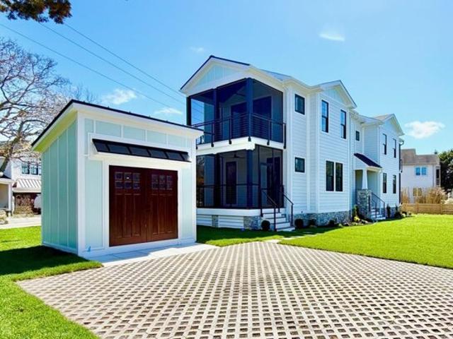 E Lake Dr, Cape May Point, Home For Sale