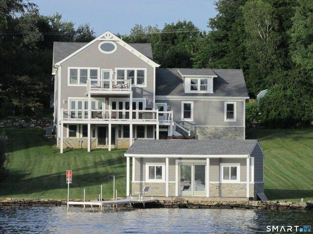 E Lake St, Winchester, Home For Sale