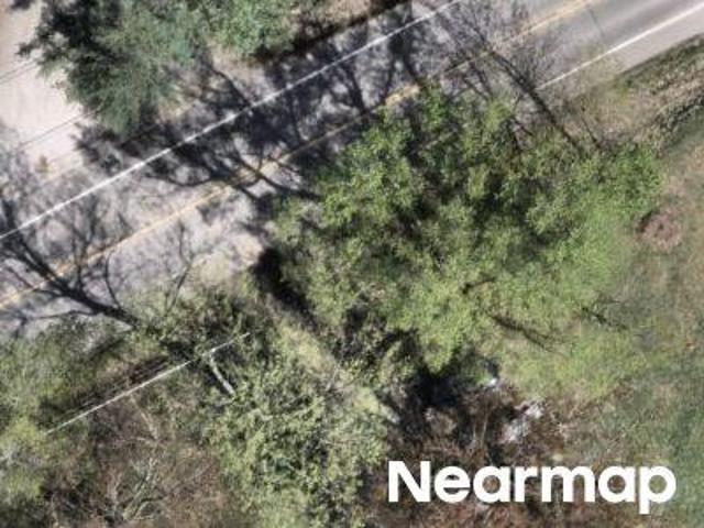 E Lake Rd
