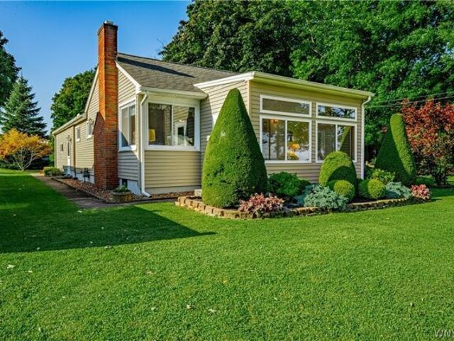 E Lake Rd, Burt, Home For Sale