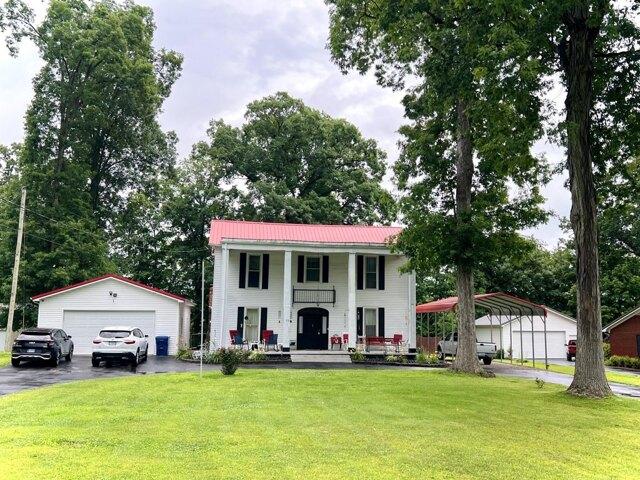E Lakeshore Dr, Burnside, Home For Sale