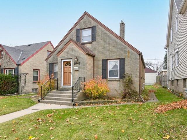 E Layton Ave, Cudahy, Home For Sale