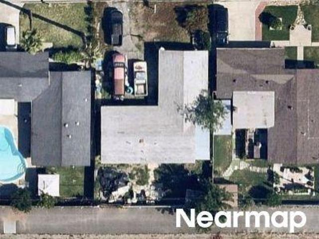 E Lemon Ave