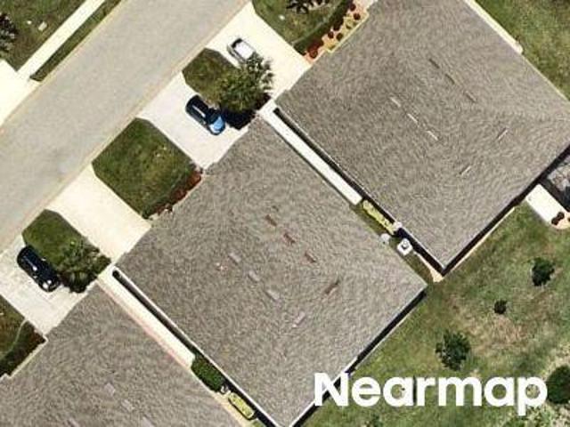E Lenox Cir
