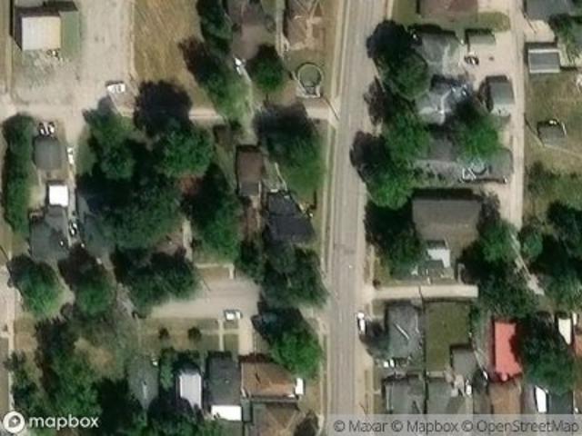 E Lincoln Ave