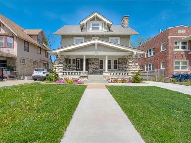 E Linwood Blvd, Kansas City, Home For Sale