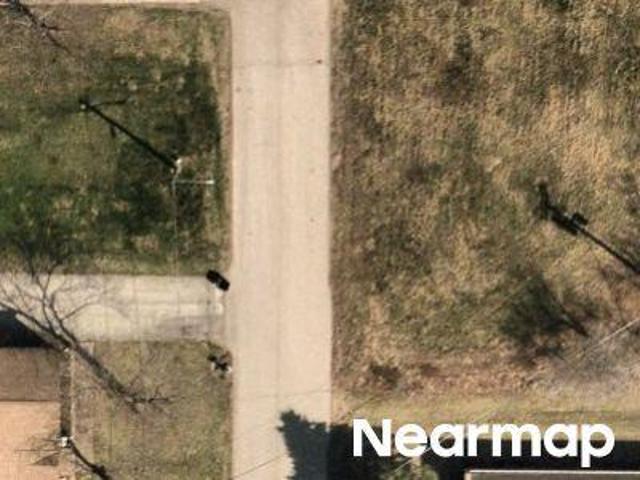 E Longwood Dr