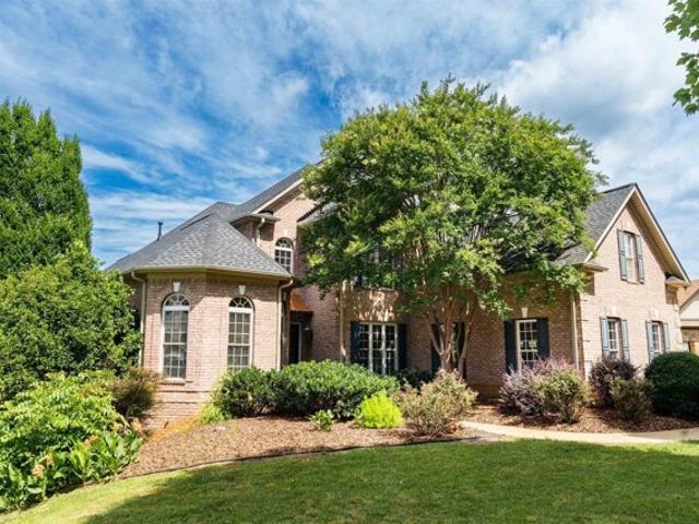 E Long Bay Dr, Inman, Home For Sale