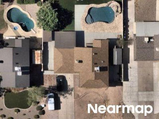 E Pueblo Ave