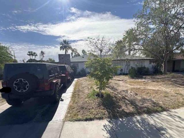 E Palo Verde St