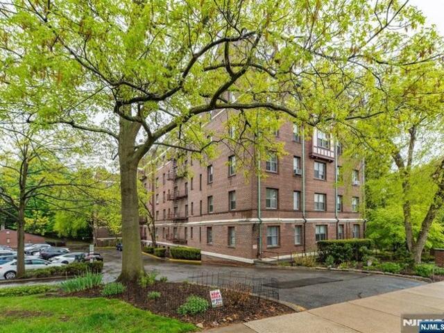 E Palisade Ave Apt B, Englewood, Condo For Sale