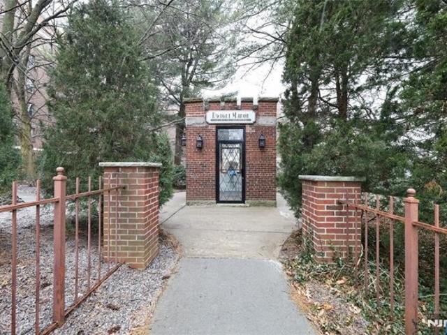 E Palisade Ave Apt D, Englewood, Condo For Sale