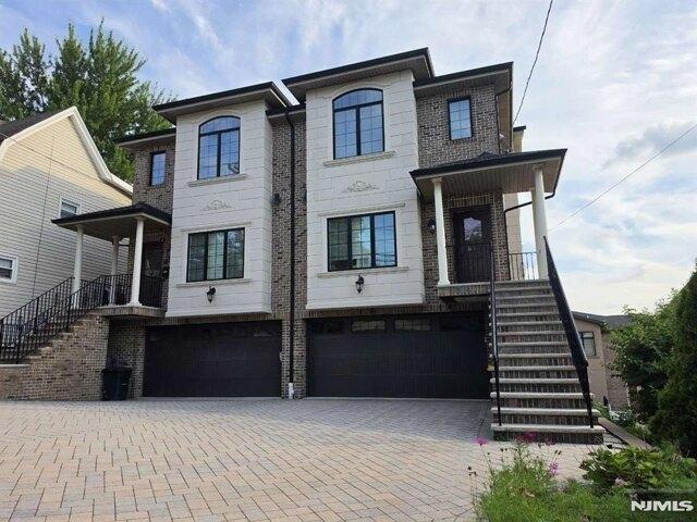 E Palisades Blvd, Palisades Park, Home For Sale