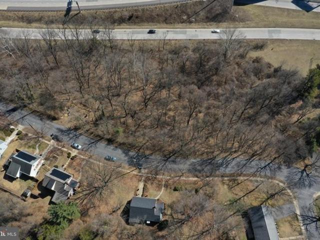 E Park Rd, Reading, PA 19609