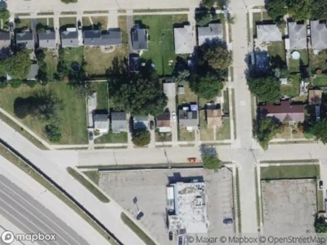 E Pearl Ave
