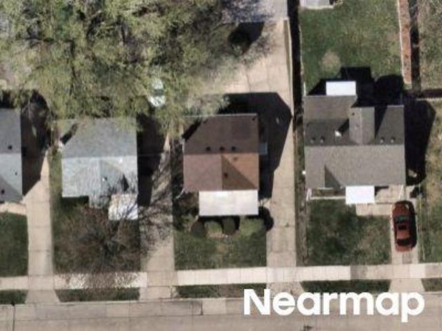 E Pearl Ave