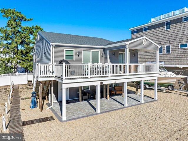 E Pennsylvania Ave, Long Beach Township, Home For Sale