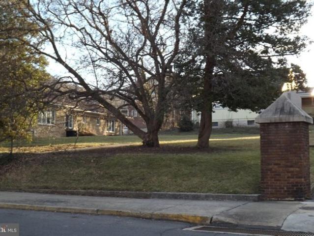 E Piedmont St, Keyser, Plot For Sale