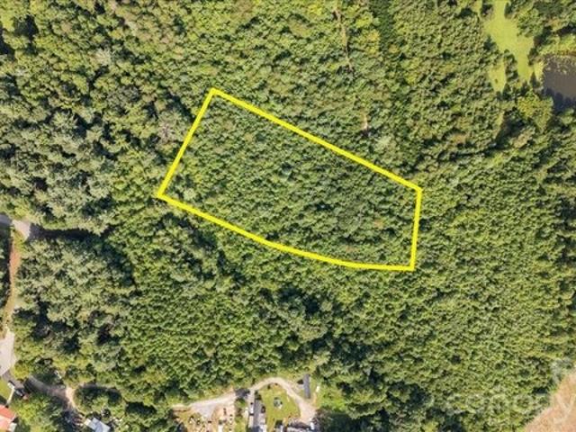 E Pine Hill Ave, Morganton, NC 28655