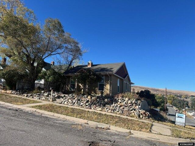 E Pine St, Rawlins, Home For Sale