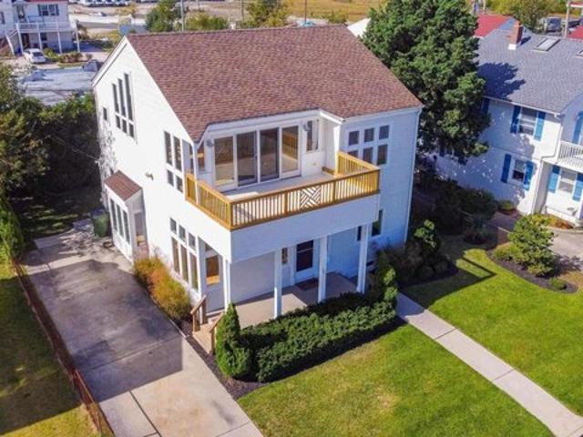 E Plaza Pl, Egg Harbor Township, Home For Sale