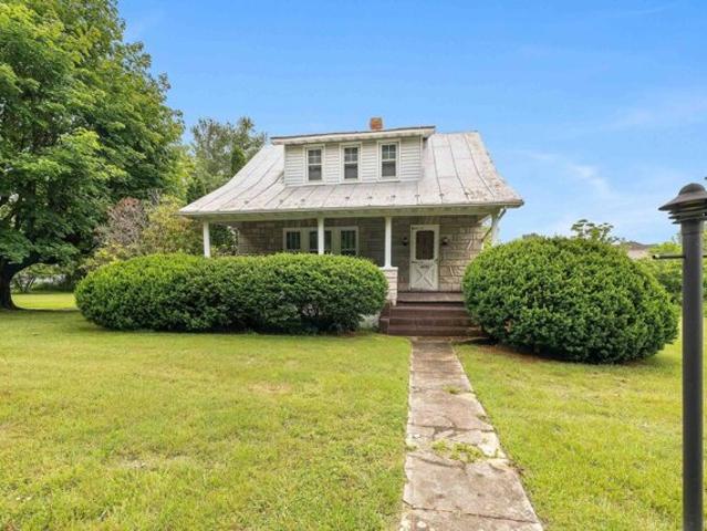 E Point Rd, Elkton, Home For Sale