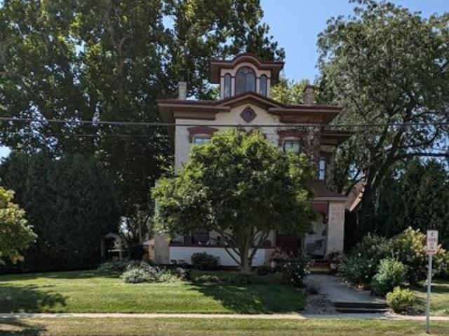 E Racine St, Jefferson, Home For Sale