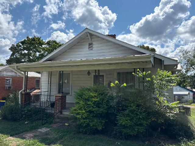 E Raleigh St