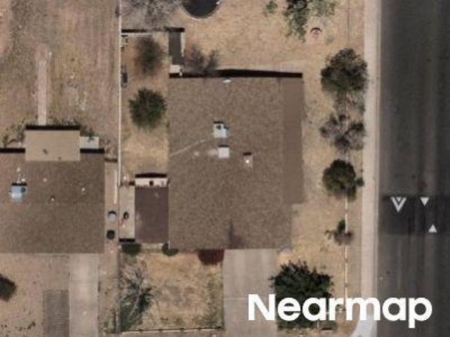 E Randall Dr