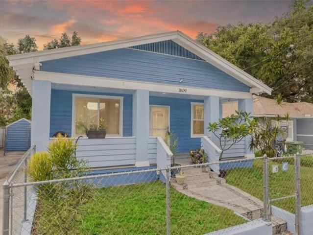 E Rd Ave, Tampa, Home For Sale