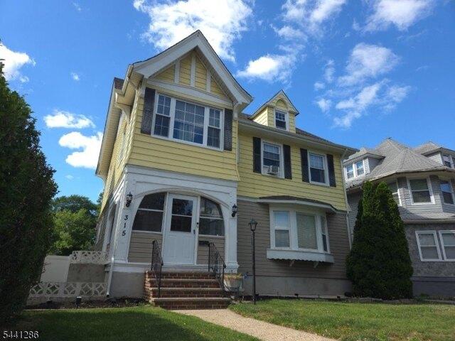 E Rd Ave, Roselle, Home For Sale