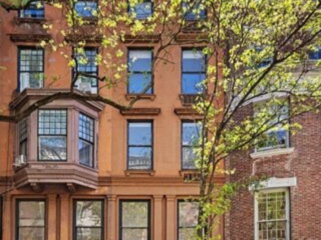 E Rd St, New York, Home For Sale