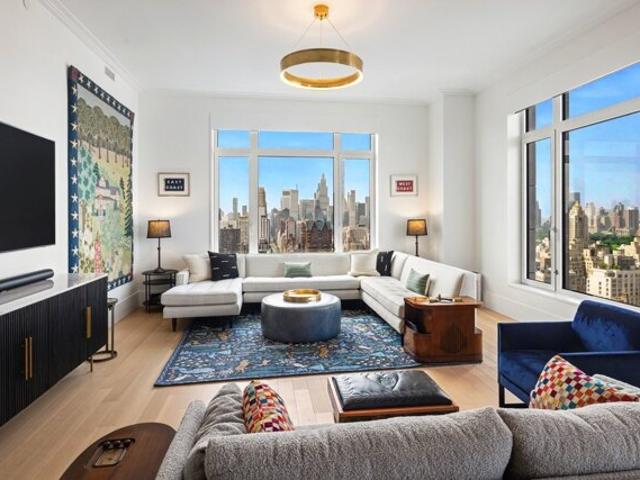 E Rd St Apt B, New York, Condo For Sale