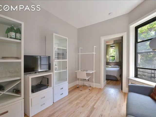 E Rd St Apt C, Manhattan, Property For Sale