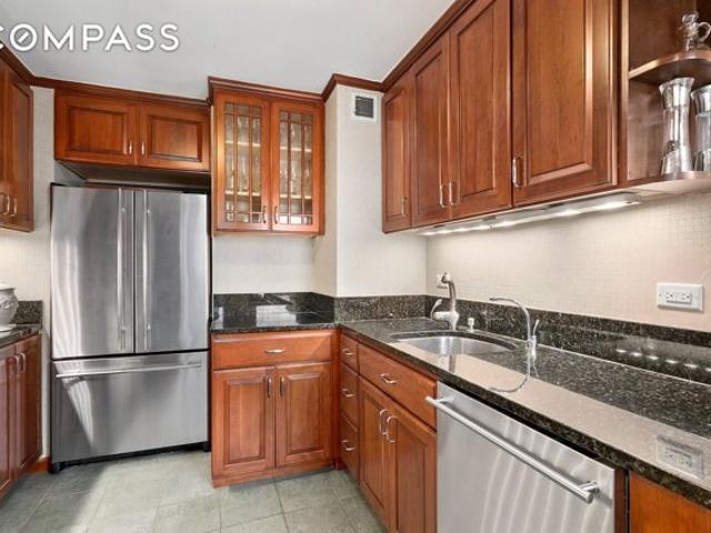 E Rd St Apt E, Manhattan, Property For Sale