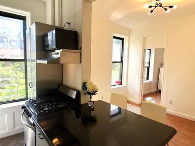 E Rd St Apt E, New York, Property For Sale