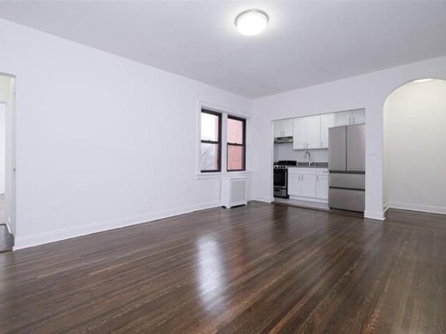 E Rd St Apt G, Mount Vernon, Property For Sale