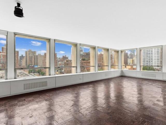 E Rd St Apt M, New York, Condo For Sale